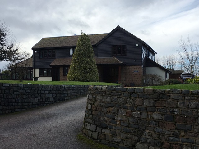 1 Burge End - Pirton Local History Group